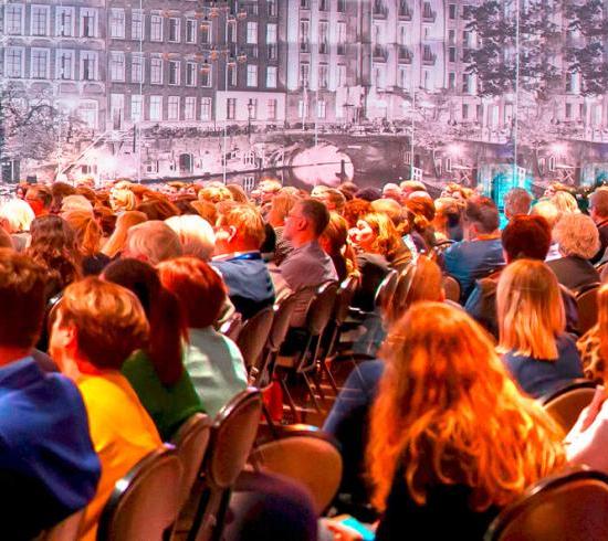 Jaarconferentie De Aanpak van Schulden - voorzitter Chris Bakhuis over ...