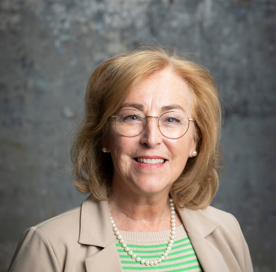 Column KBvG-voorzitter Chris Bakhuis: De rol van de gerechtsdeurwaarder ...